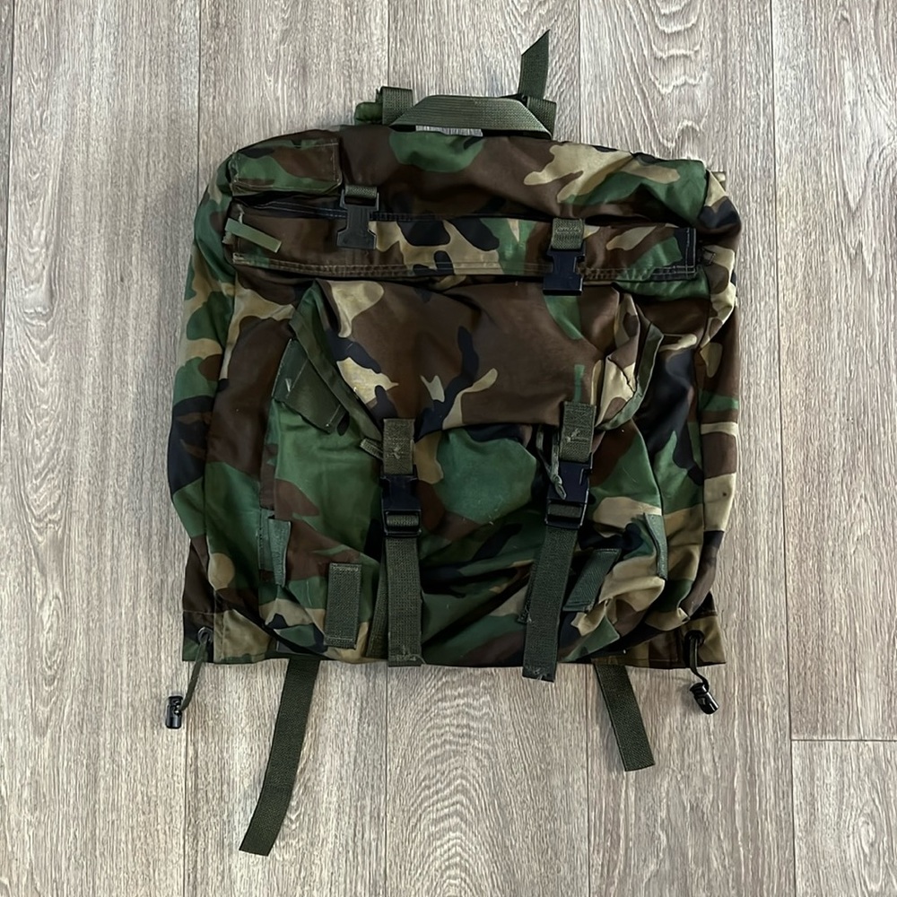 Army Combat Patrol Pack Backpack Woodland Camo - Gem